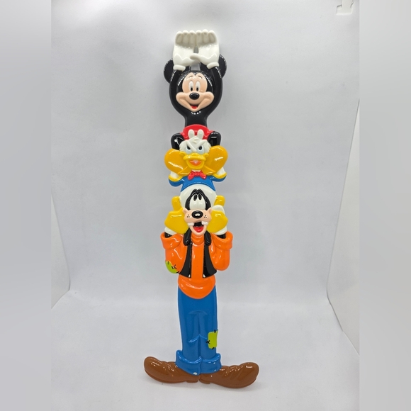Disney | Toys | Vintage Walt Disney World Back Scratcher Mickey Donald ...